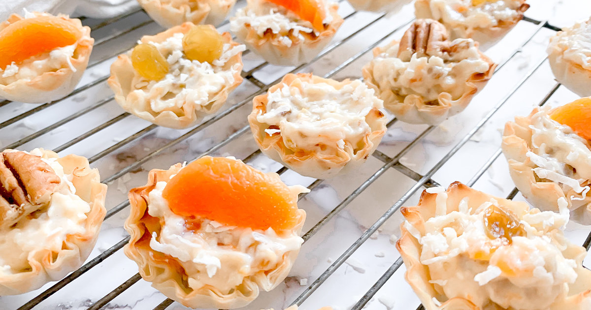 Phyllo Shells with Creamy Fruit & Nut Filling Recipe | Hungry Girl