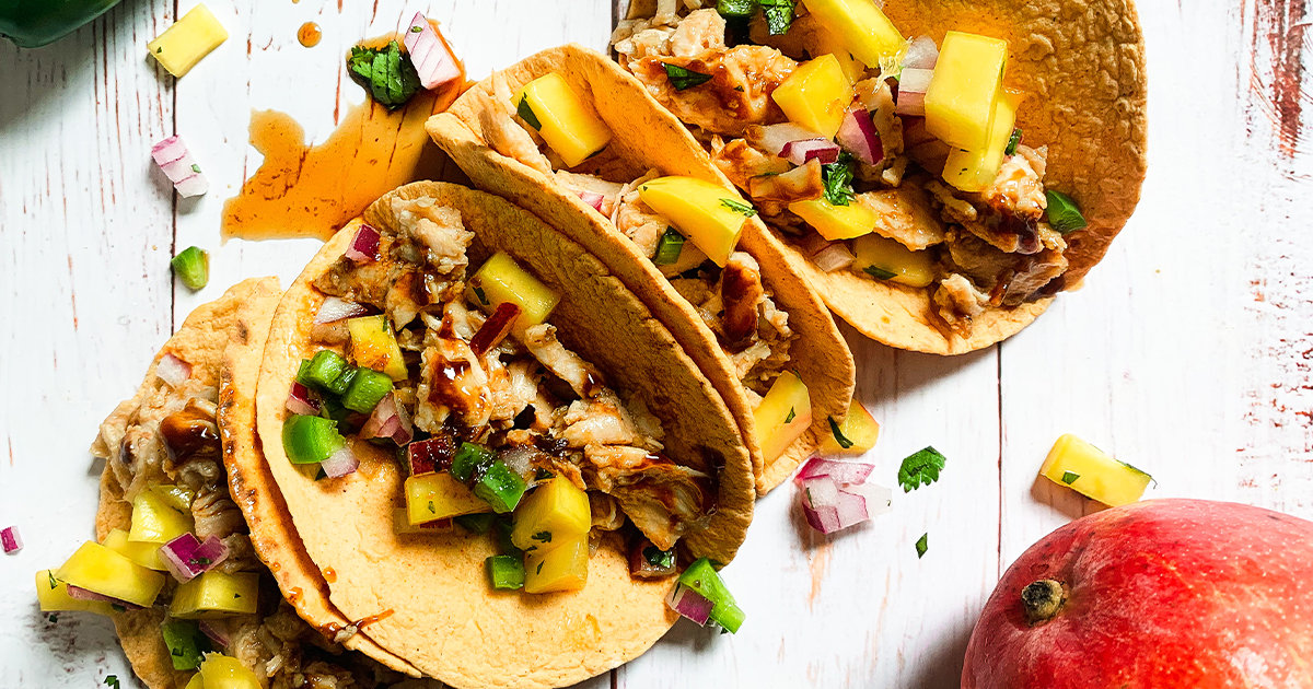 Healthy BBQ Chicken & Mango Tacos Recipe | Hungry Girl