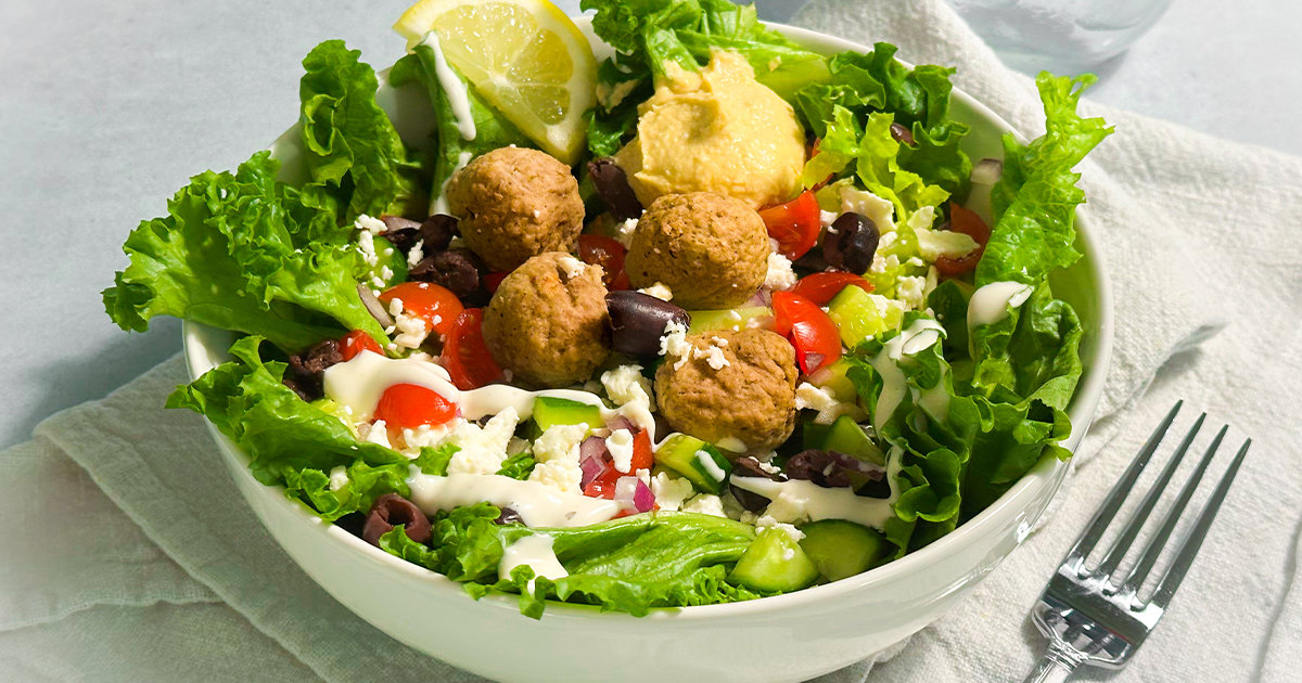 20-Minute Mediterranean Meatball Salad Recipe | Hungry Girl
