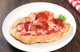 Buffalo Chicken Meatza Pizza + More Low-Carb Pizza Recipes | Hungry Girl