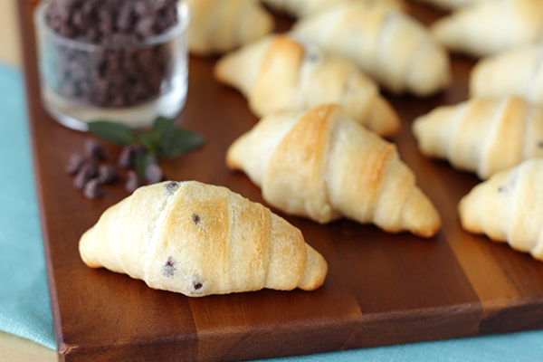 Chocolate Croissant Minis | Hungry Girl