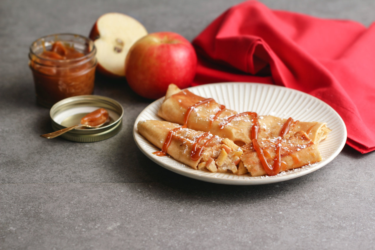 Caramel-Apple Crepes | Hungry Girl