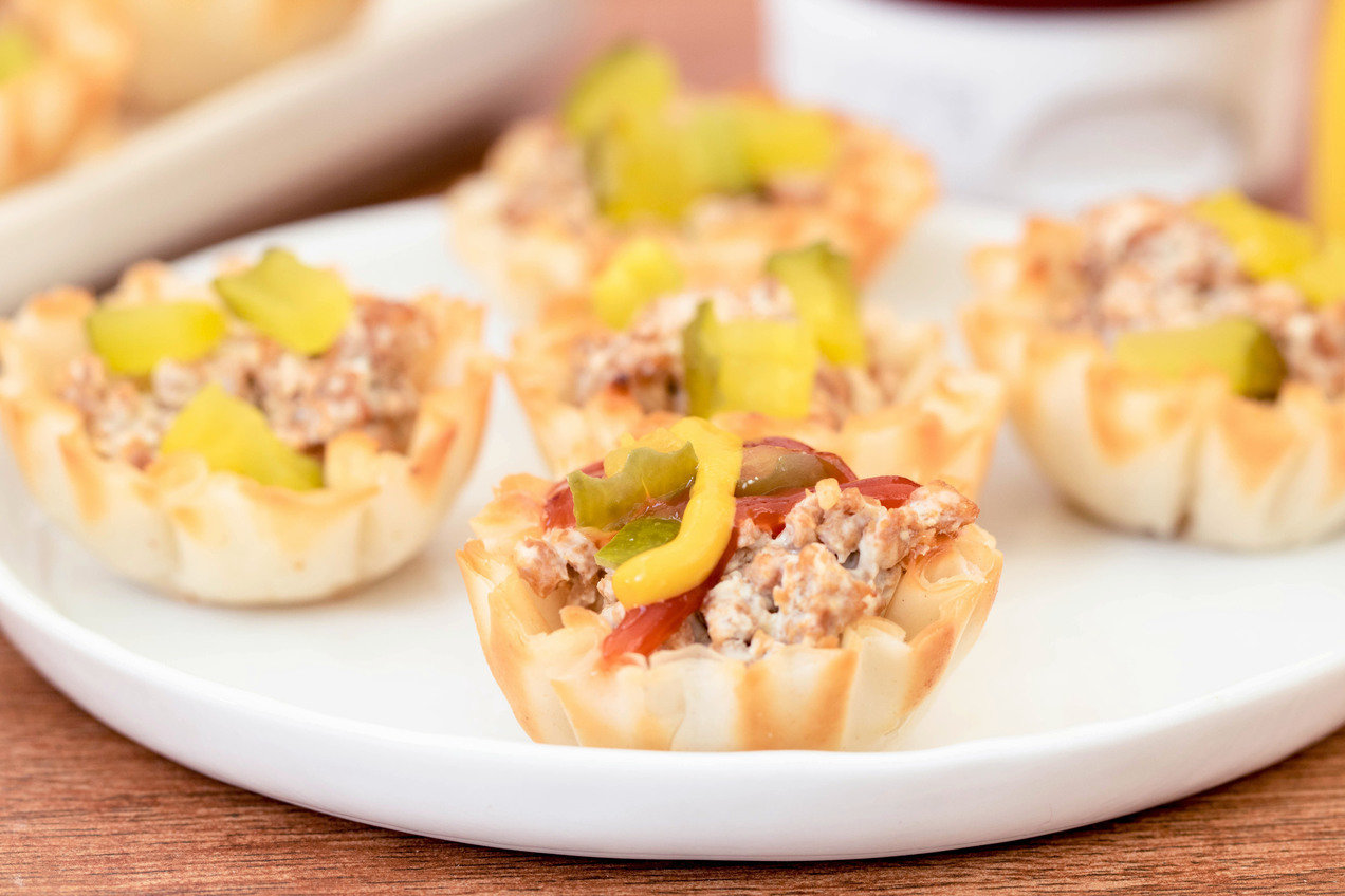 Mini Cheeseburger Pies | Hungry Girl
