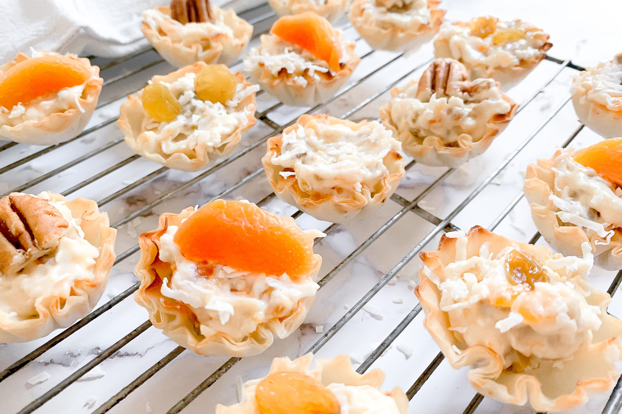 Phyllo Shells with Creamy Fruit & Nut Filling Recipe | Hungry Girl