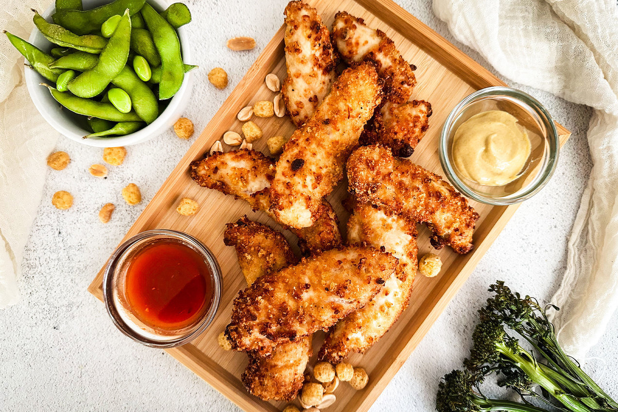 Air-Fryer Peanut Cap’n Crunch Chicken Tenders Recipe | Hungry Girl
