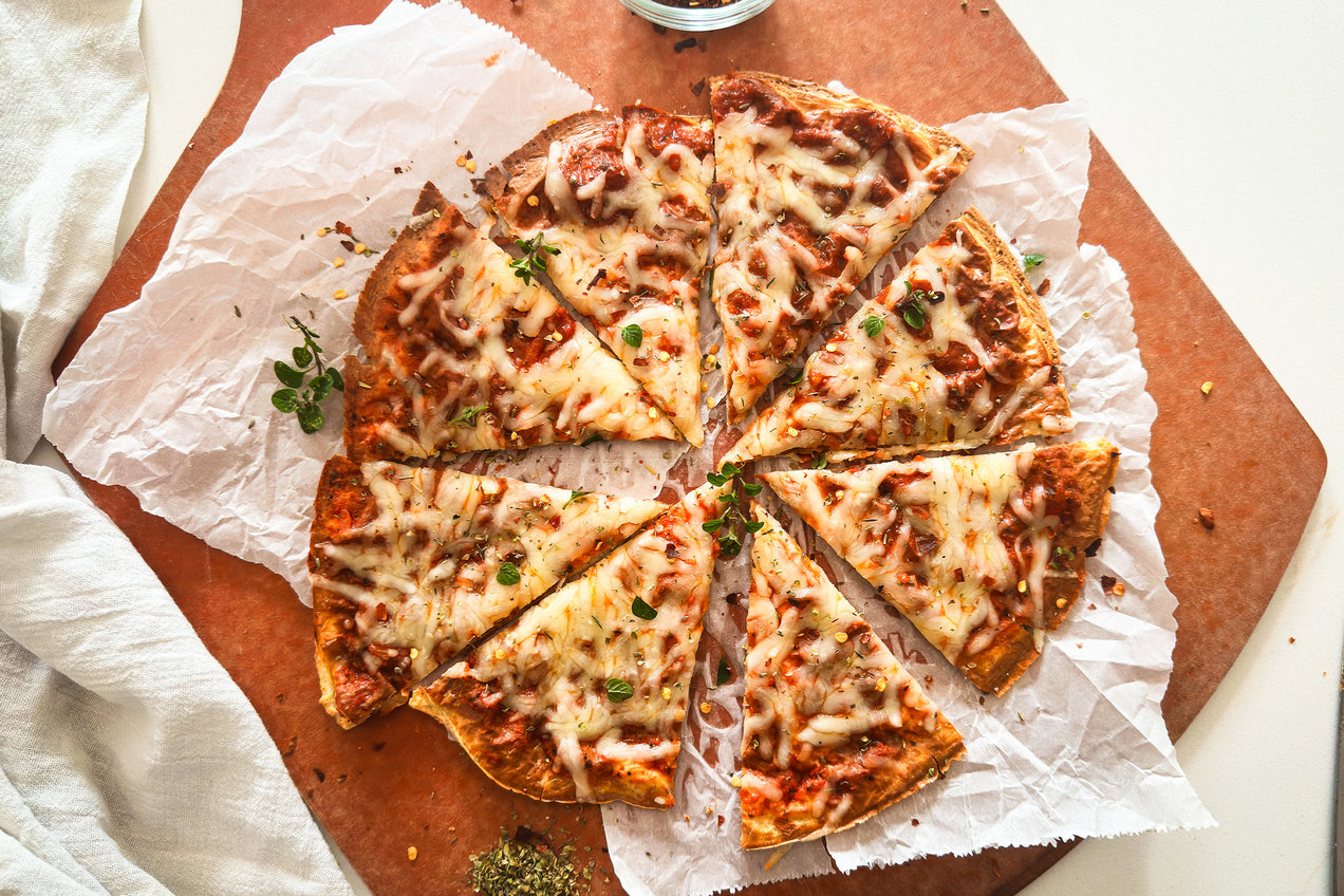 Easy High-Protein Cottage Cheese Pizza Recipe | Hungry Girl